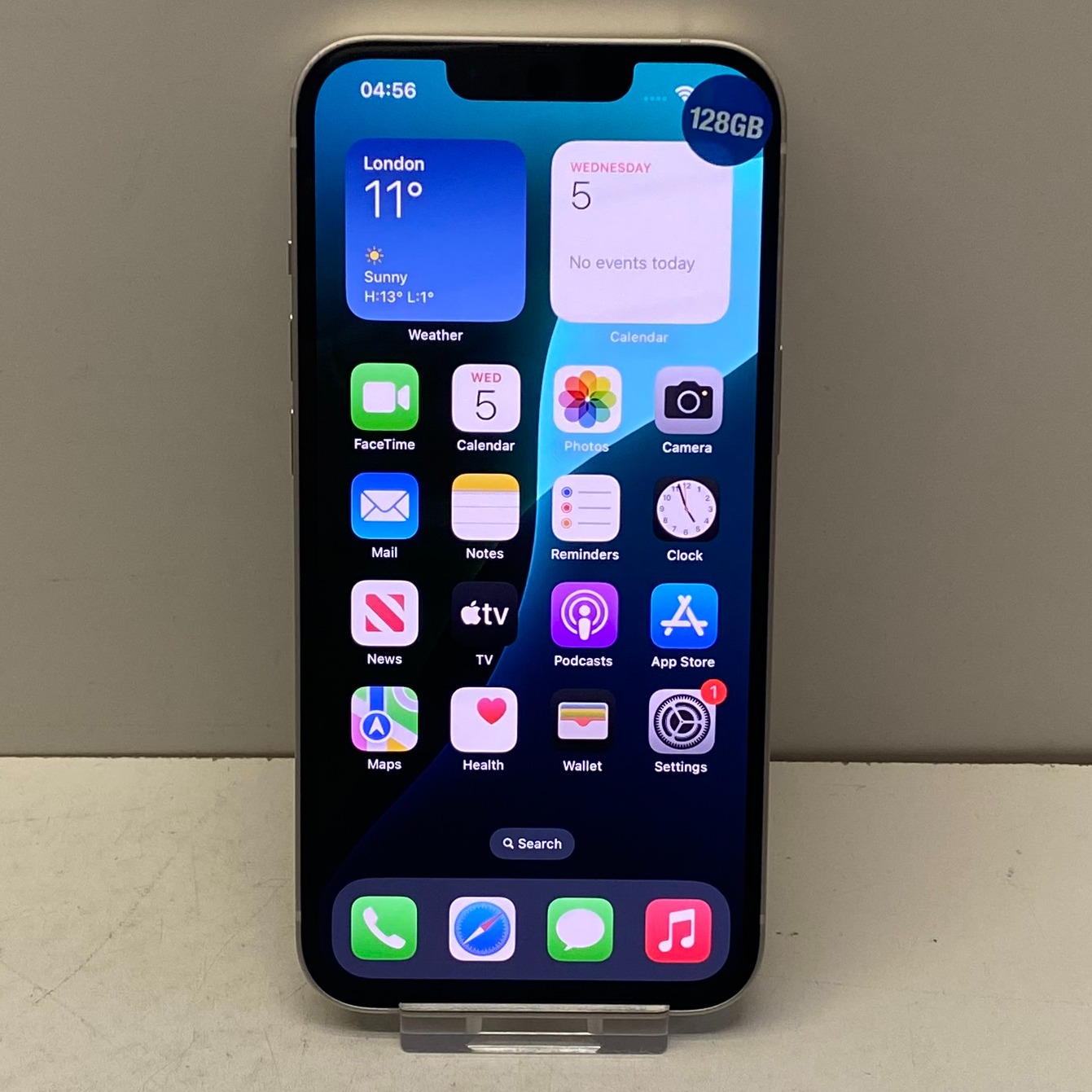 Pre-owned Apple iPhone 13 Unlocked Model A2633 128GB in White - Own4Less